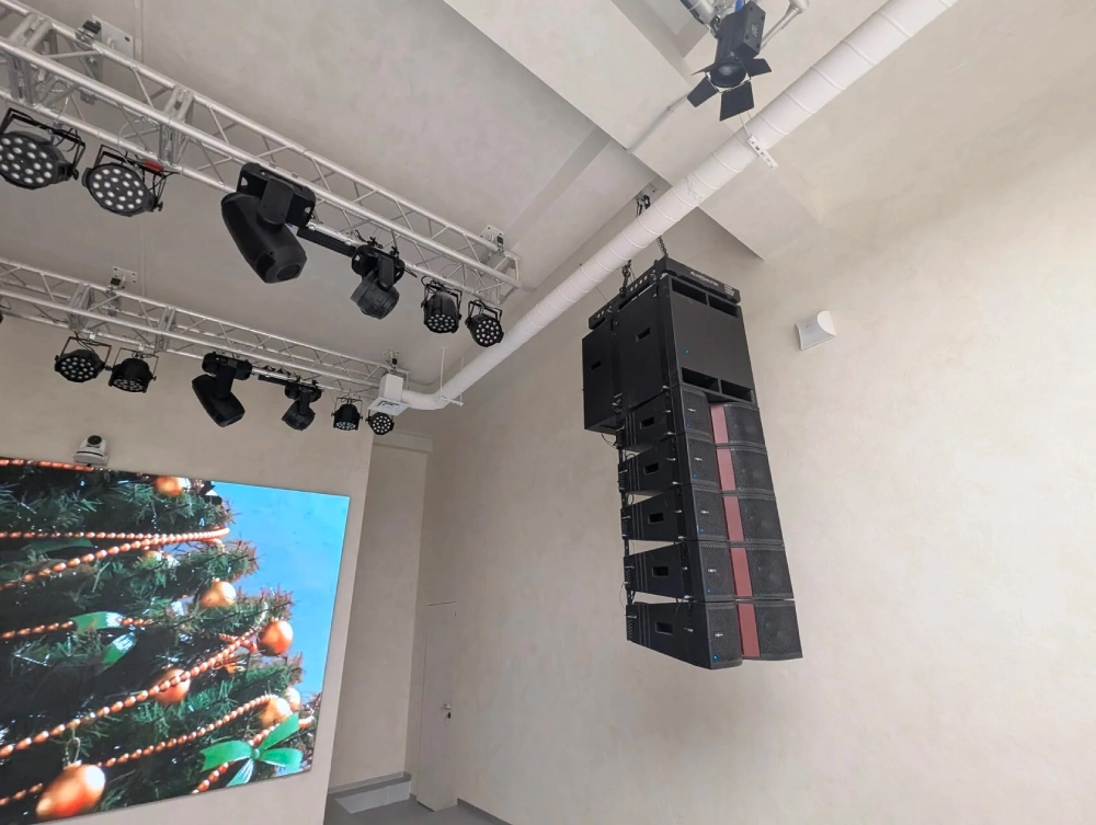 Hi-Tech Media поставила оборудование для проекта АРТ-РЕЗИДЕНЦИЯ «ПУРМОЛ»